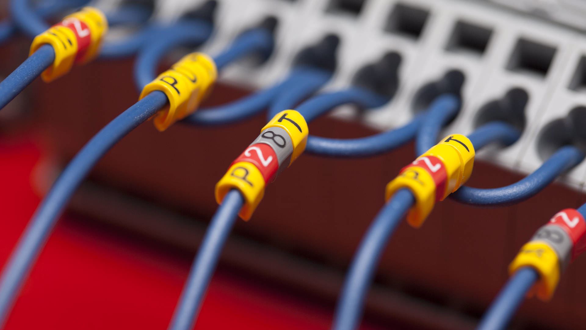 Single Character - Slide On Markers - Marking | Partex