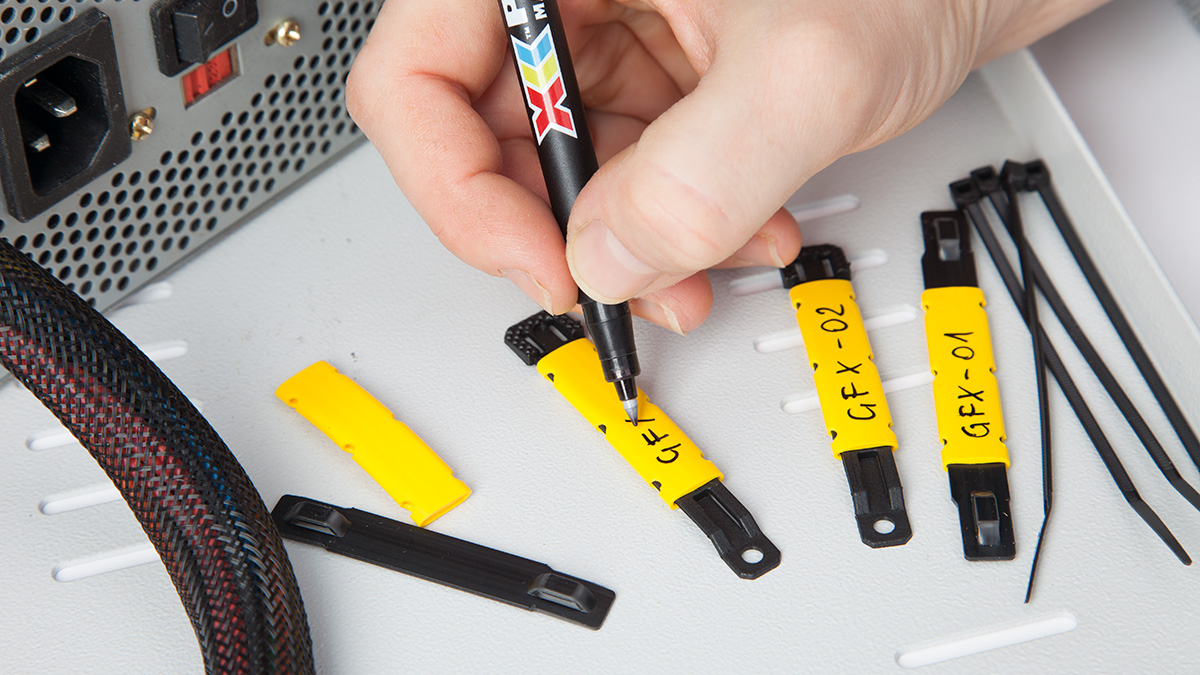 Mounting holder - Carrier Strips - Cable tie mounted markers | Partex